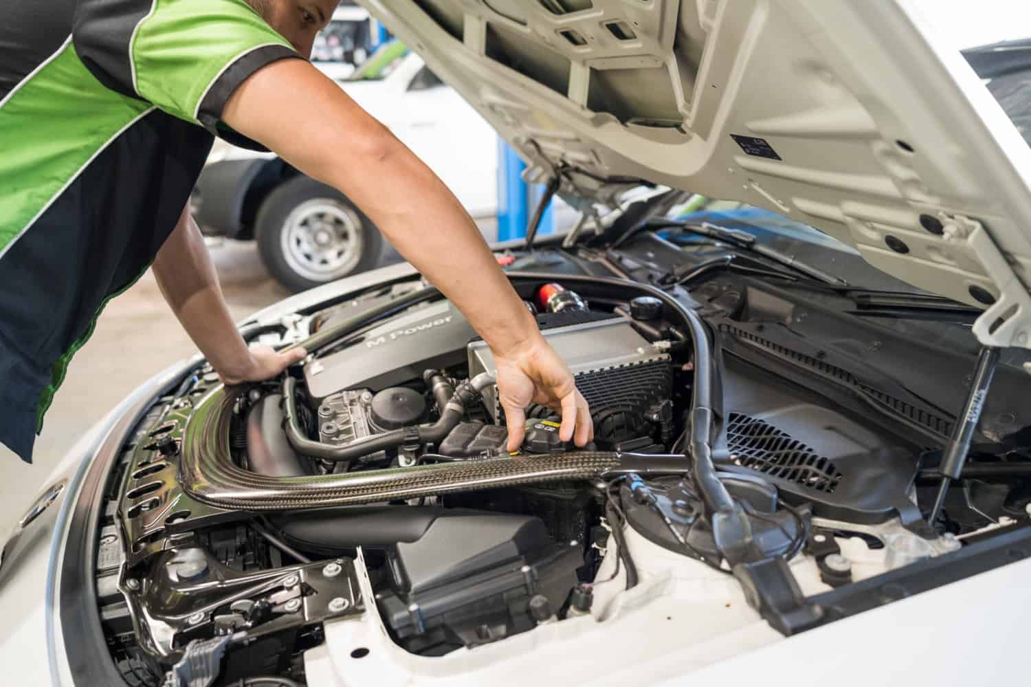 Reliable Car Service Malaga Locals Trust | Noranda Service Centre